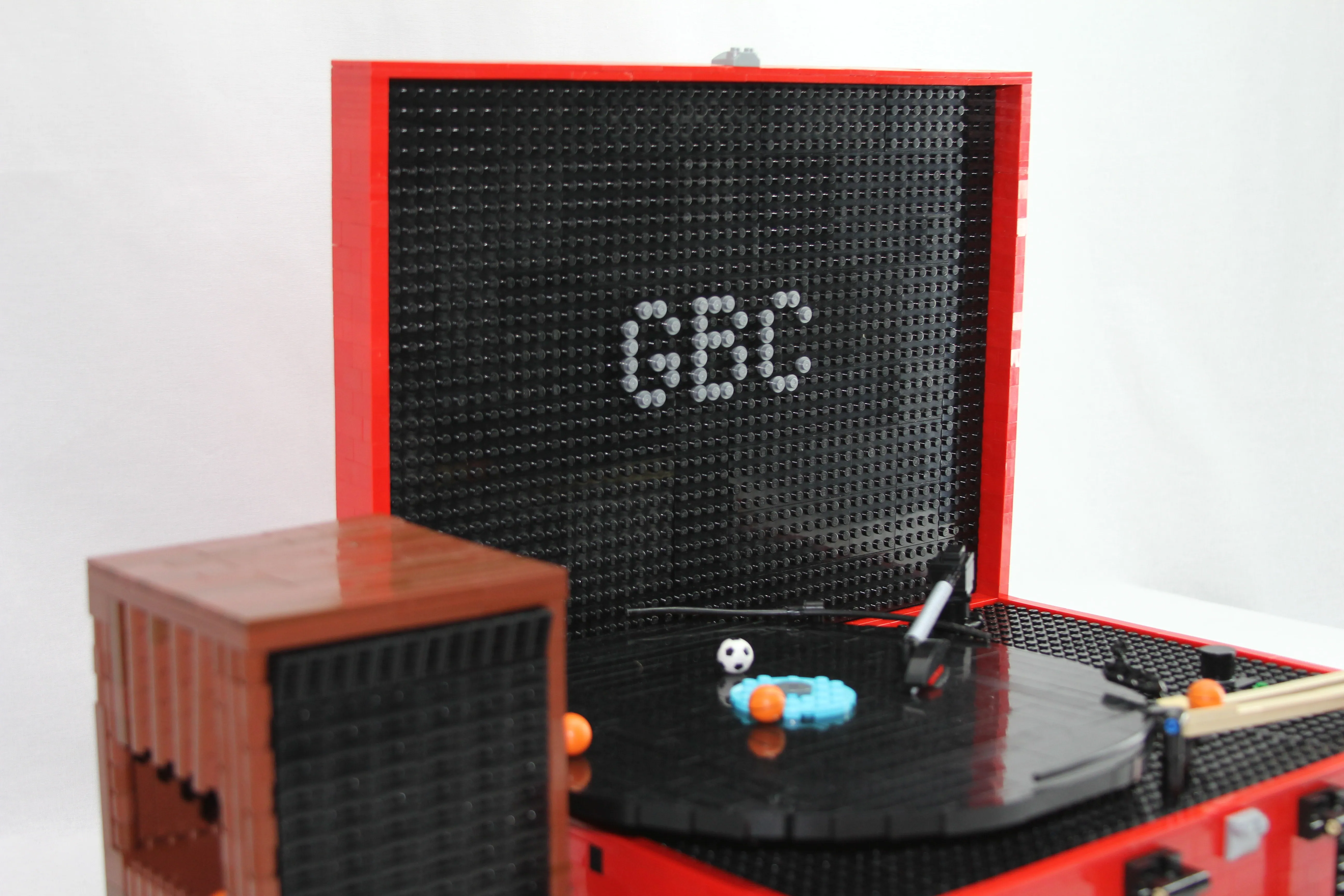 LEGO Turntable | LEGO® Ideas