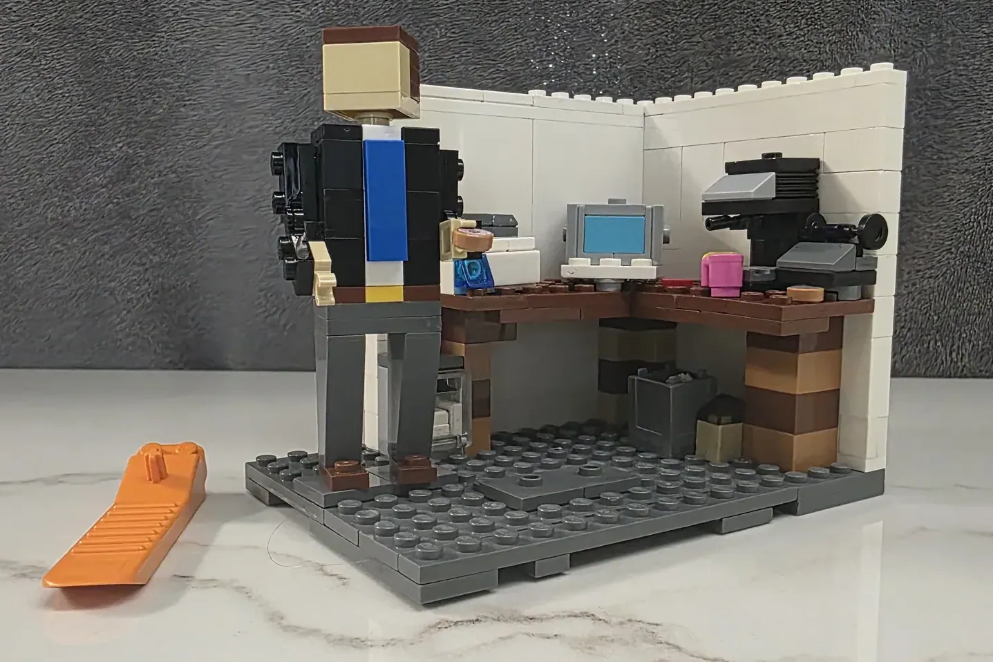 Bob Minilander's Office Cubicle | LEGO® Ideas