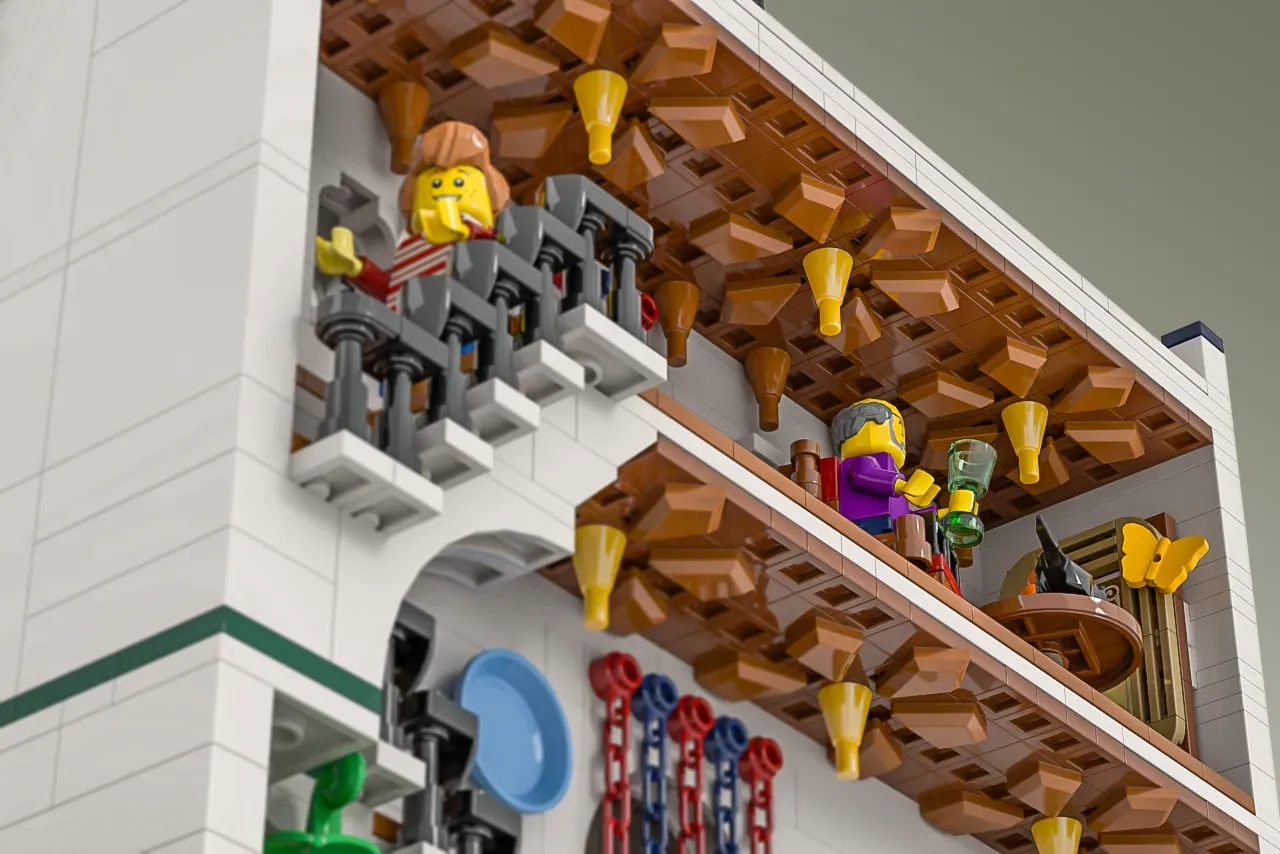 Andalusian Patio: The Flamenco Dancers. | LEGO® Ideas