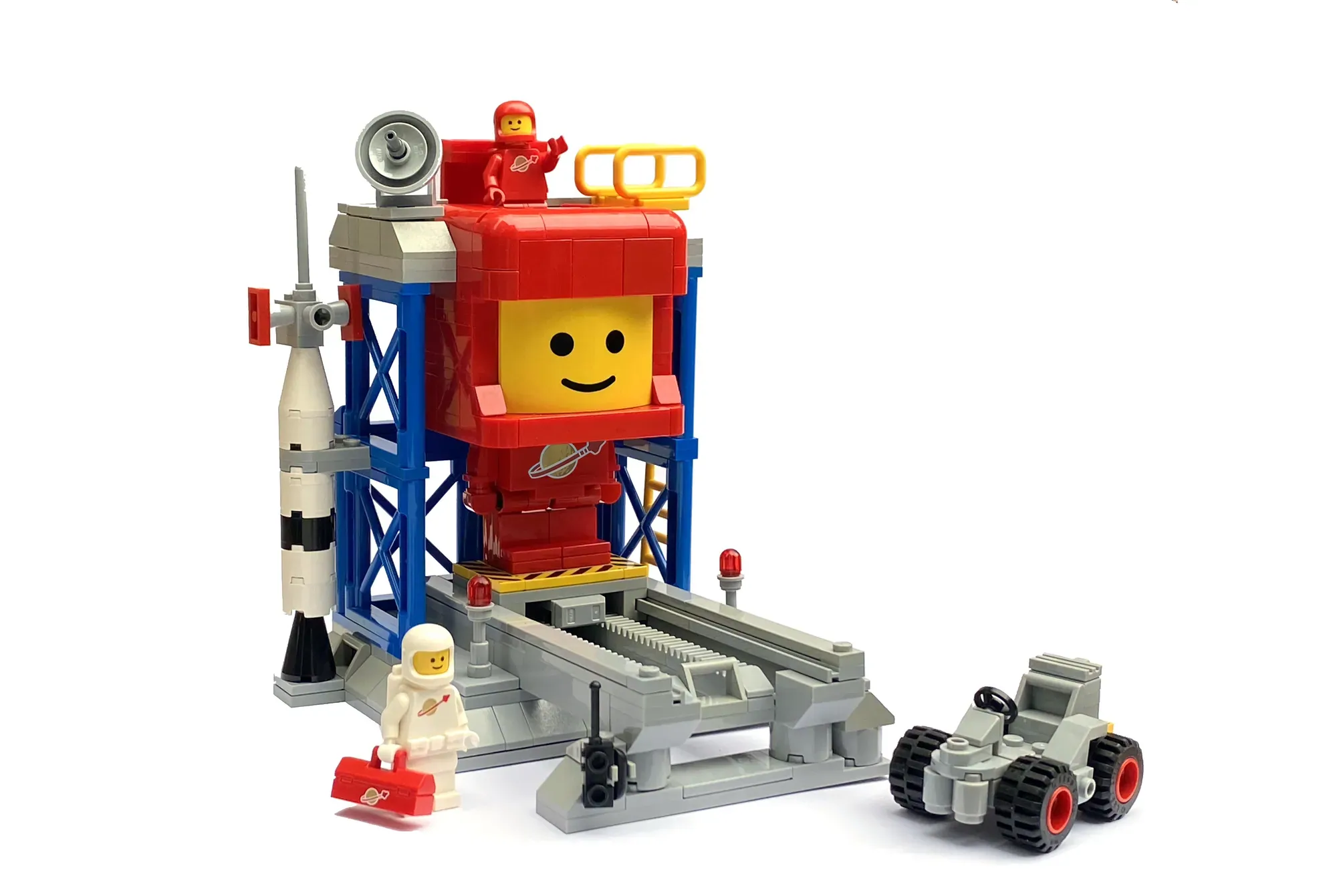 Classic Space Mecha-1 Base | LEGO® Ideas