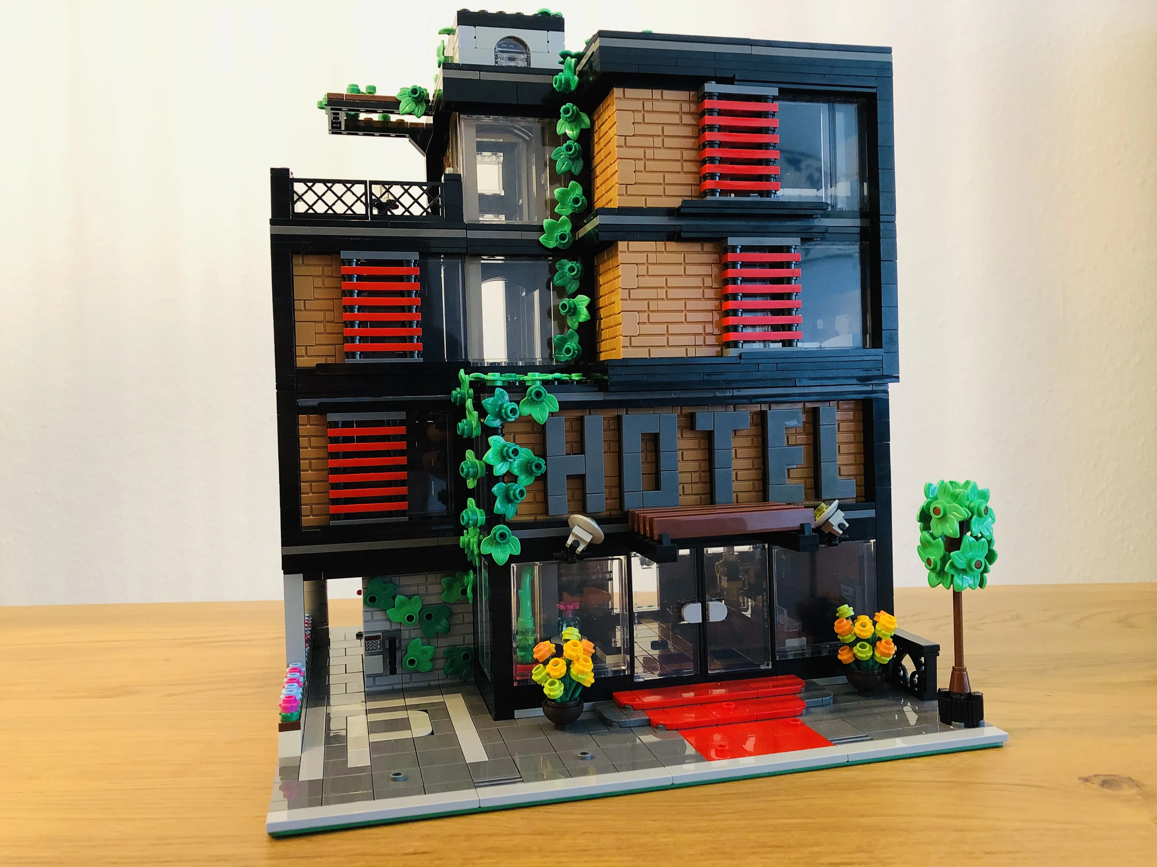 Modern Hotel | LEGO® Ideas