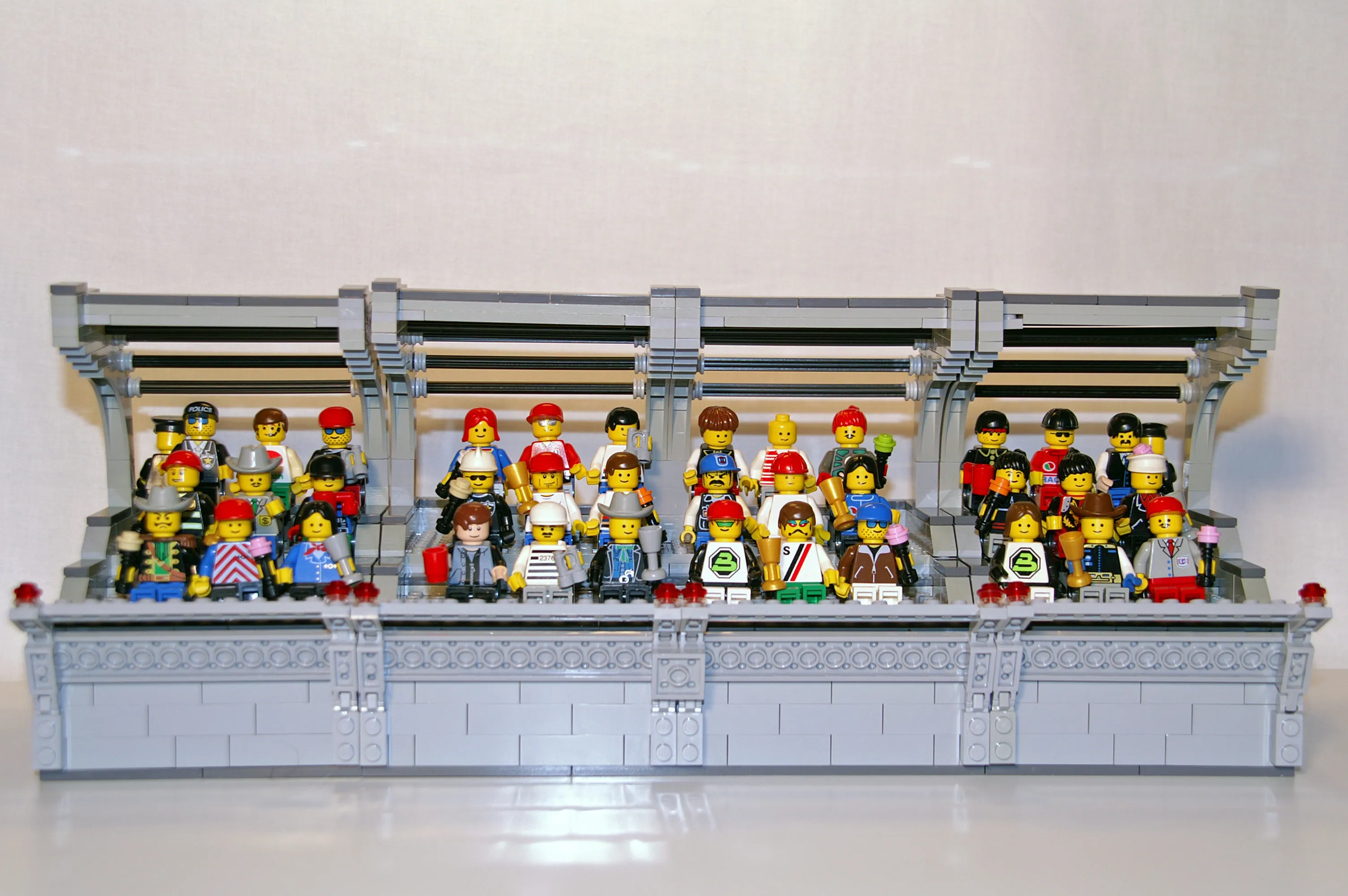 Jurassic World - Mosasaurus Feeding Show | LEGO® Ideas