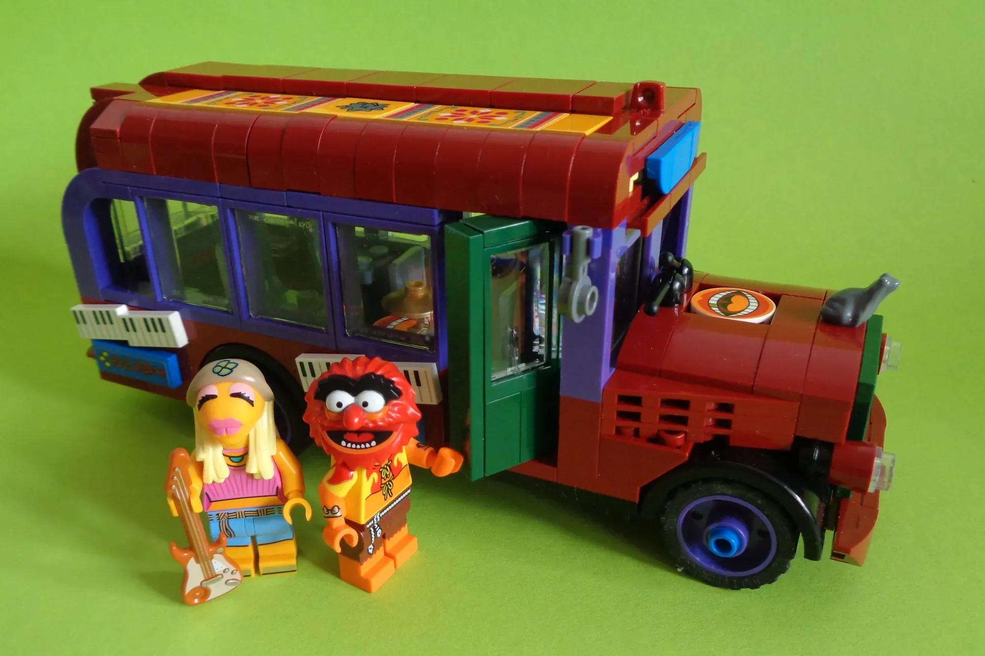 Electric Mayhem Bus From the Muppet Show | LEGO® Ideas