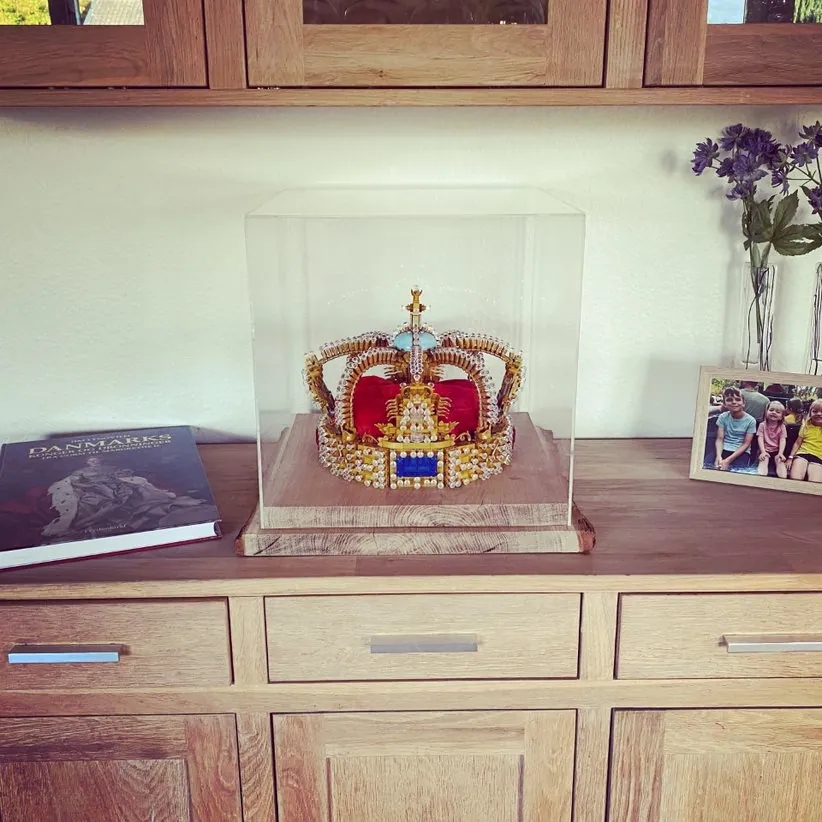 10K Club Interview: THE CROWN by Piraten | LEGO® Ideas